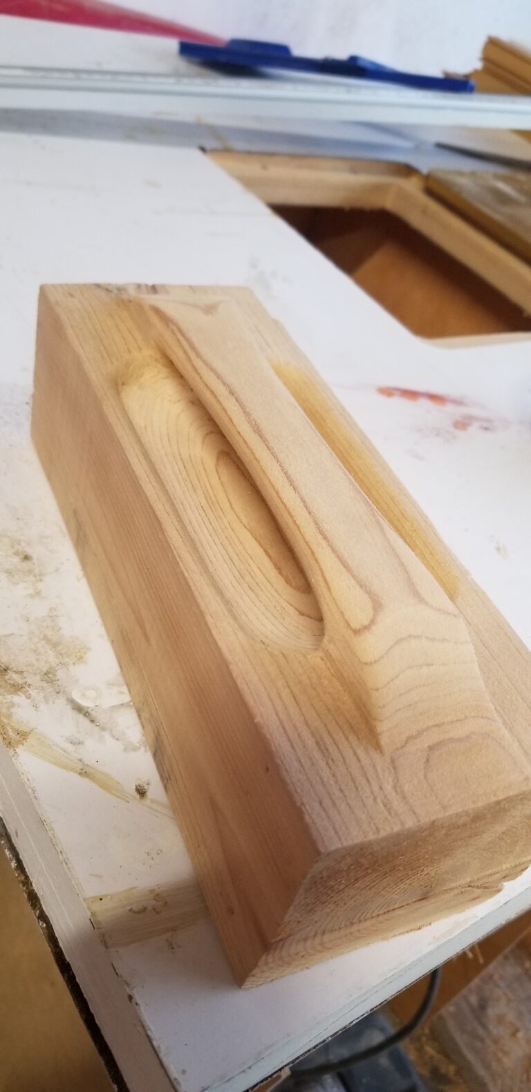 Integrated recessed kayak handles – Mikes Collection of Random Projects